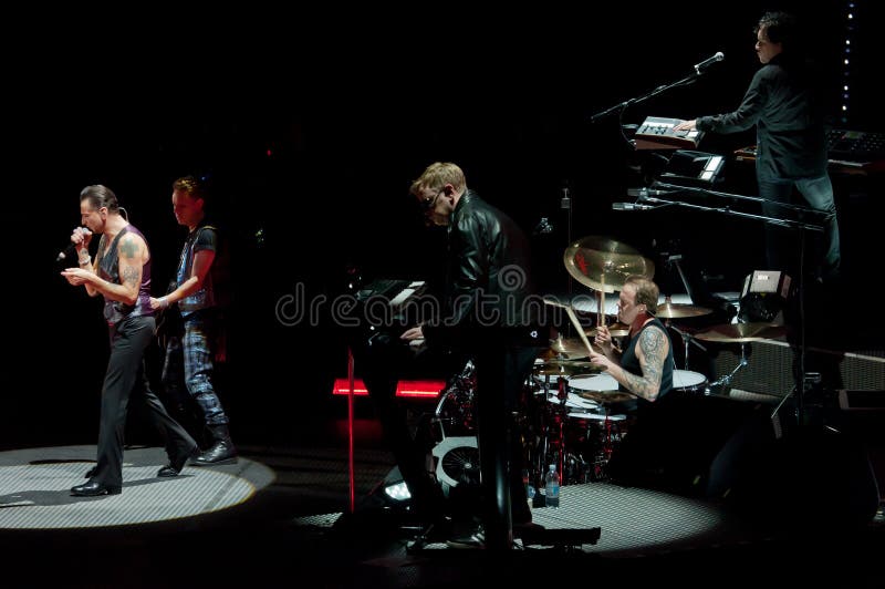 Depeche Mode in concert editorial photography. Image of gahan - 38081972