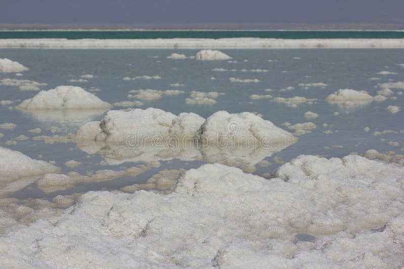 Depositi Dei Sali Minerali, Mar Morto, Israele Immagine Stock ...