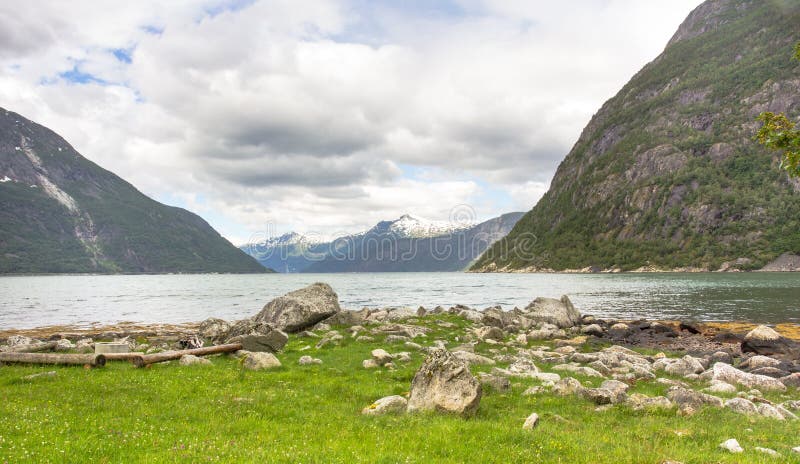 Depth of Eidfjord stock image. Image of nordfjord, vibrant - 57991827
