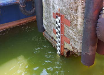 Water Depth Markings Ship Hull Stock Photos - Free & Royalty-Free Stock ...