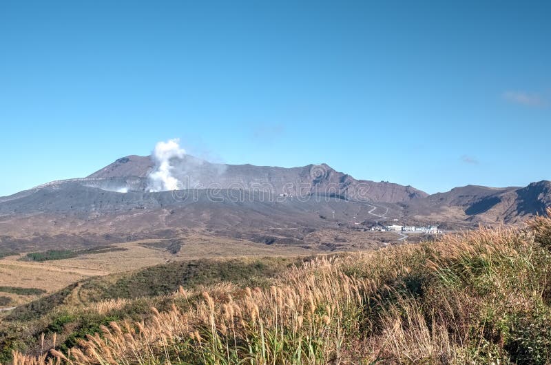 Der Aso, Kyushu, Japan stockfoto. Bild von vulkan, asche - 61906130