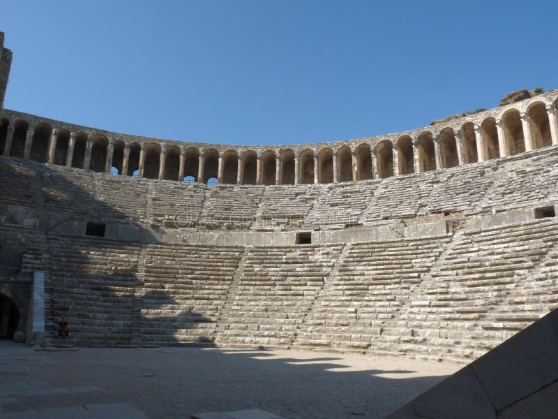 Aspendos-Amphitheatre Antalya Stockfoto - Bild von antike, stein: 104503840
