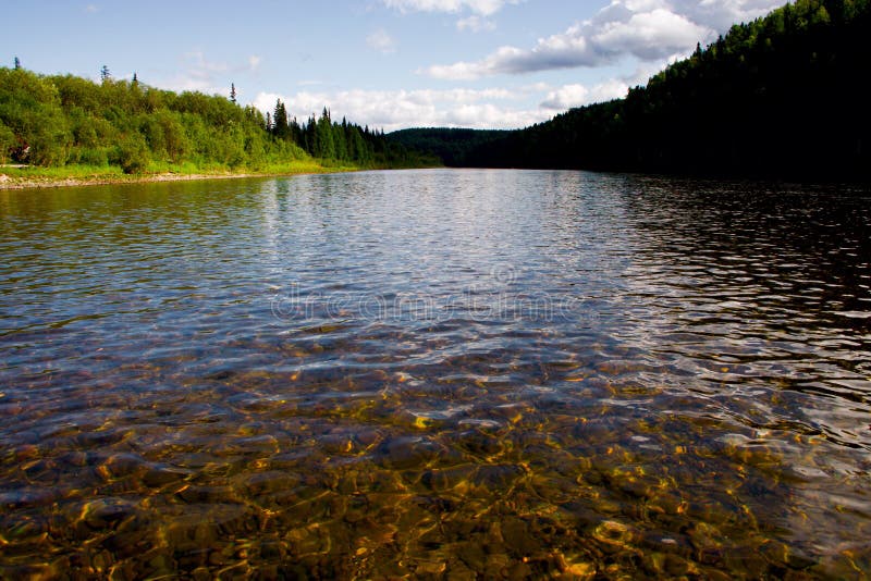 Der Fluss Vishera in Den Ural Bergen Stockbild - Bild von nord, strom ...