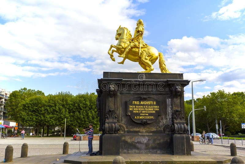 Der Goldene Reiter in Dresden Redaktionelles Foto - Bild von kunst ...