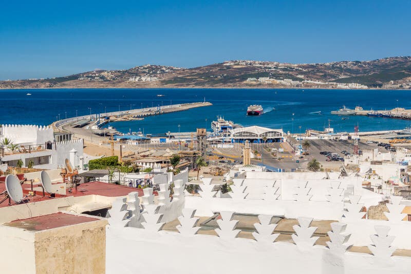 Tangers Medina stockfoto. Bild von ozean, stadtbild, orientalisch ...