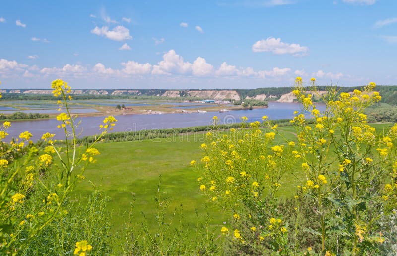 Der Irtysch stockbild. Bild von leuchte, blau, abnahme - 32397921