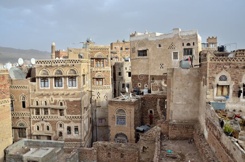 Sanaa, Yemen - Traditionelle Jemenitische Architektur Stockfoto - Bild ...