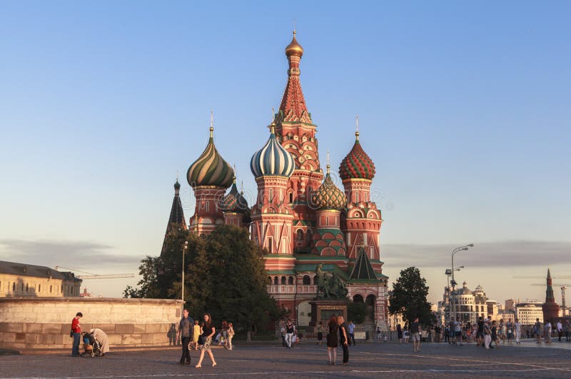 Der Kreml Und Roter Platz in Moskau Redaktionelles Bild - Bild von ...