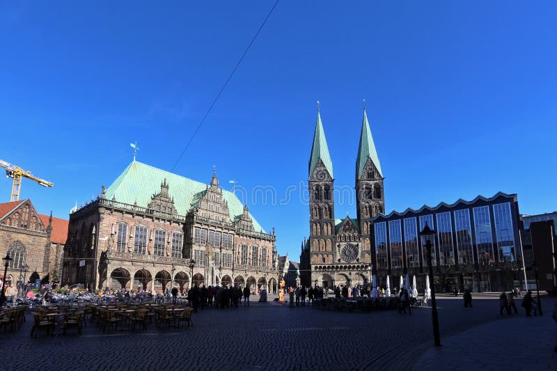 Der Marktplatz von Bremen redaktionelles foto. Bild von gebäude - 84727756