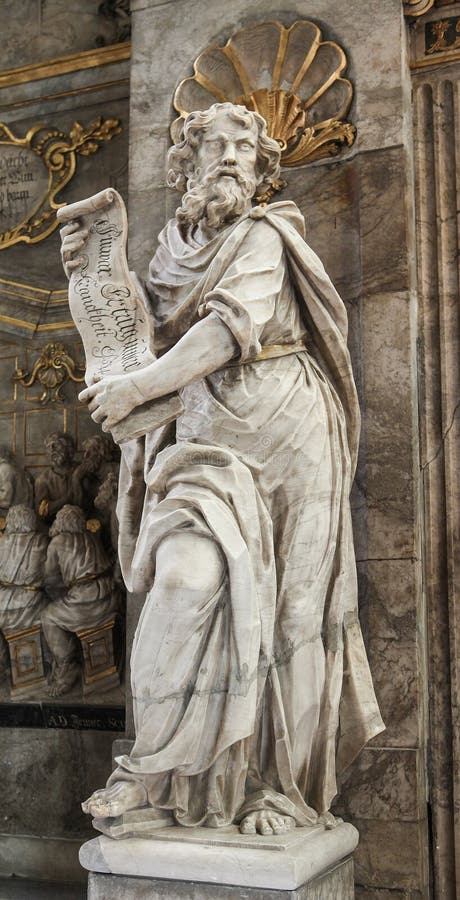 Der Prophet Jesaja stockfoto. Bild von prophet, statue - 34582246