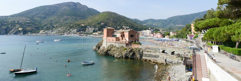 Der Strand Von Levanto in Ligurien, Italien Redaktionelles ...