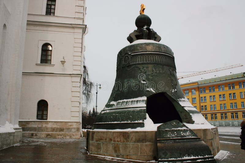 Der Zar Bell in Moskau redaktionelles bild. Bild von moskau - 93767070