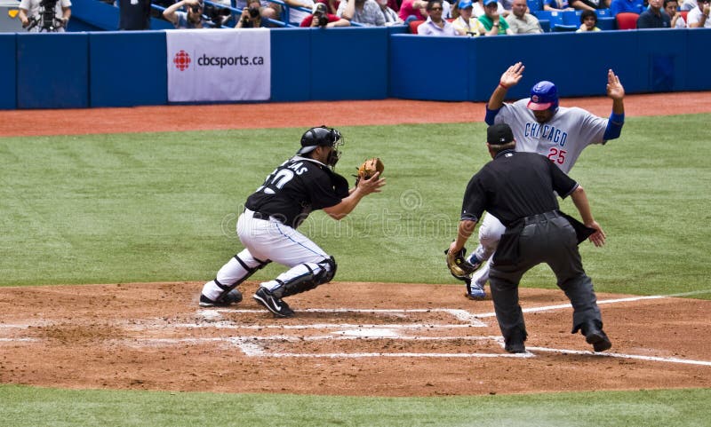 Baseball: Derek Lee editorial stock image. Image of aramis - 5489674