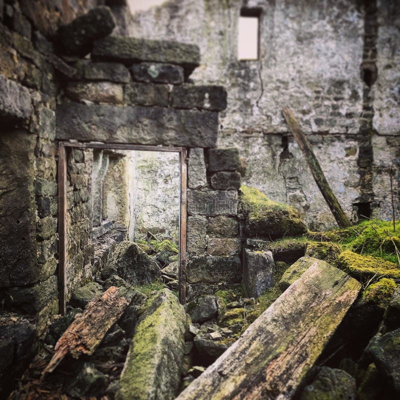 Abandoned Building Falling Apart Stock Image - Image of structure ...