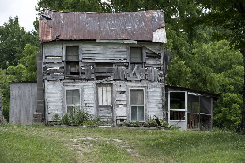 Derelict farm house stock image. Image of iron, trees - 25170863