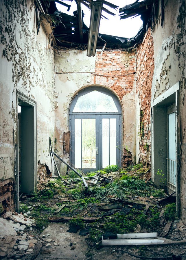 Derelict house stock photo. Image of architecture, dilapidated - 48143944