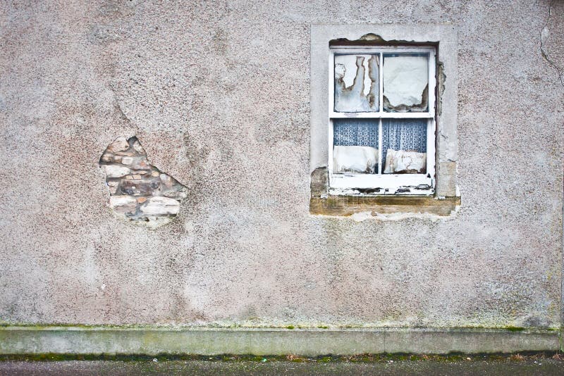 Derelict window stock image. Image of decay, house, haunted - 28082105