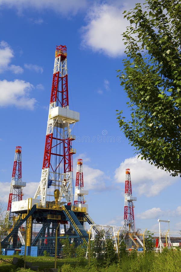 Derrick stock photo. Image of engineering, borehole, steel - 36515226