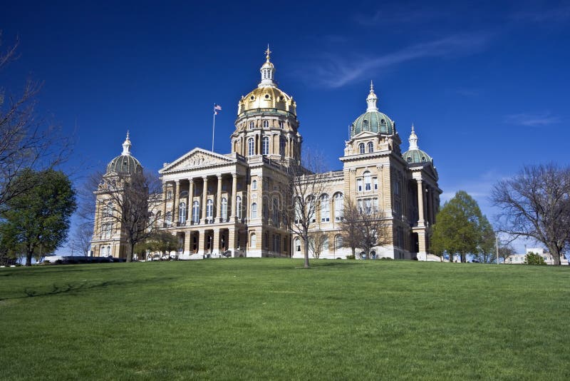 Iowa State Capitol Building Stock Image - Image of greek, column: 17060745