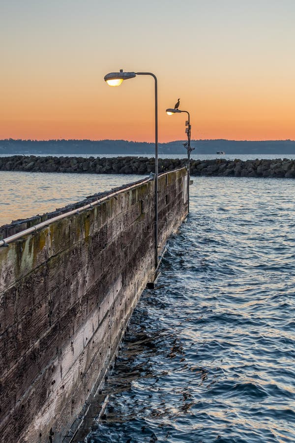 Des Moines Marina Sunset 2 stock image. Image of moines - 63275313