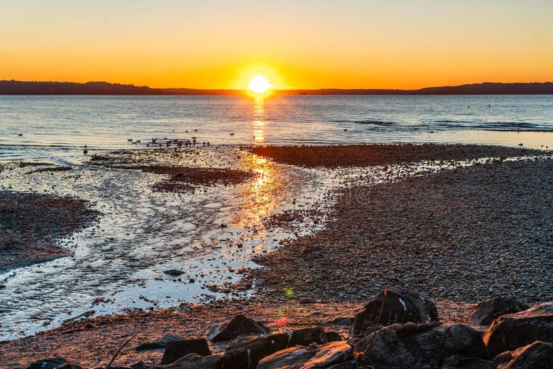 Des Moines Park Sunset 4 stock photo. Image of twilight - 357141758