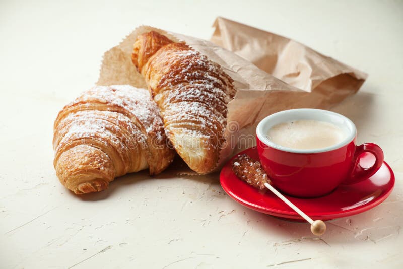 Desayuno italiano imagen de archivo. Imagen de vendimia - 87744843