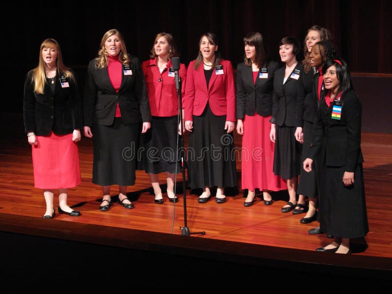 Desempenho-Tinir Final Bels Imagem de Stock Editorial - Imagem de ...