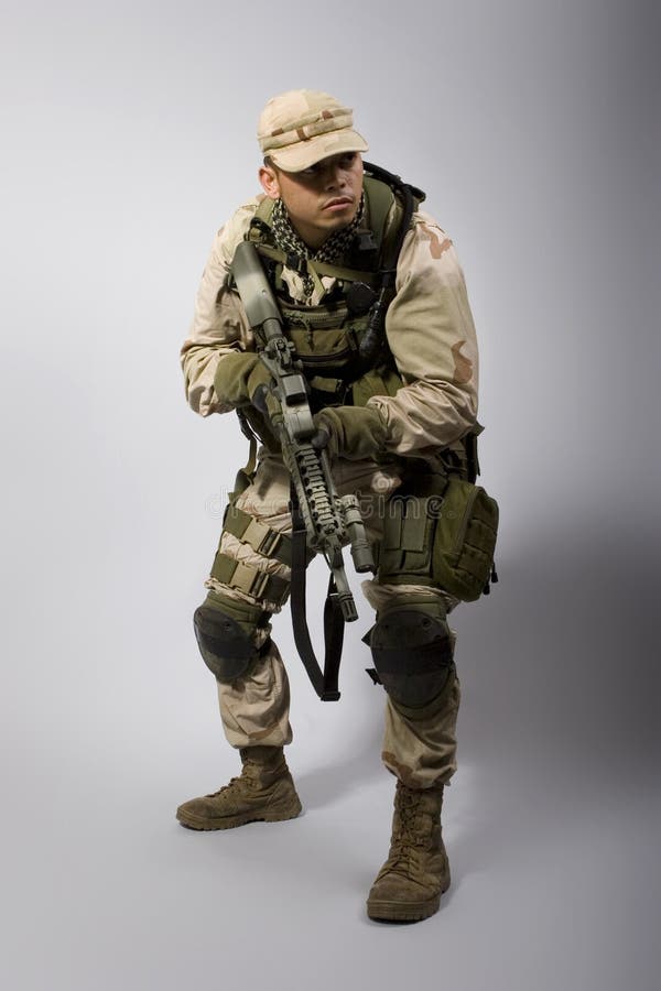 Desert combat army soldier stock image. Image of outfit - 1031913