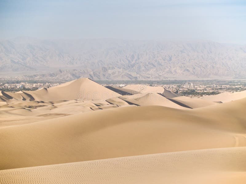 Desert of Ica stock image. Image of landscape, vivid, south - 3995723