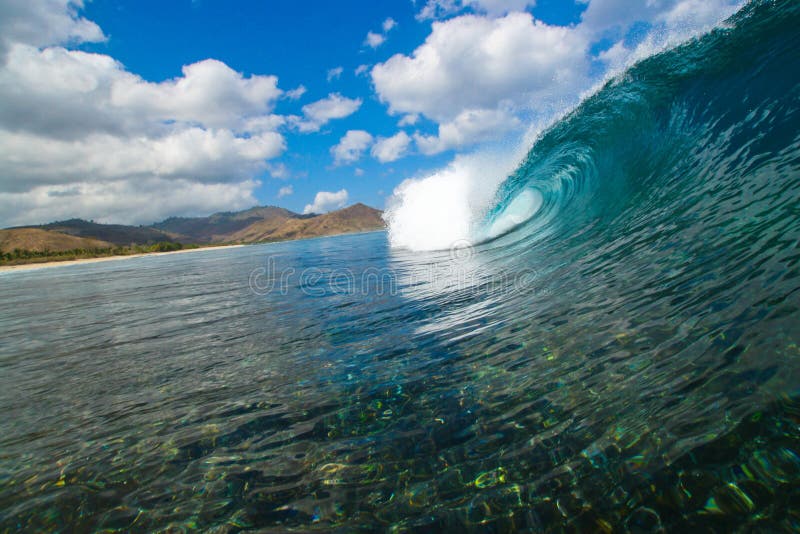 Desert Point stock photo. Image of cloud, ocean, surf - 4968784