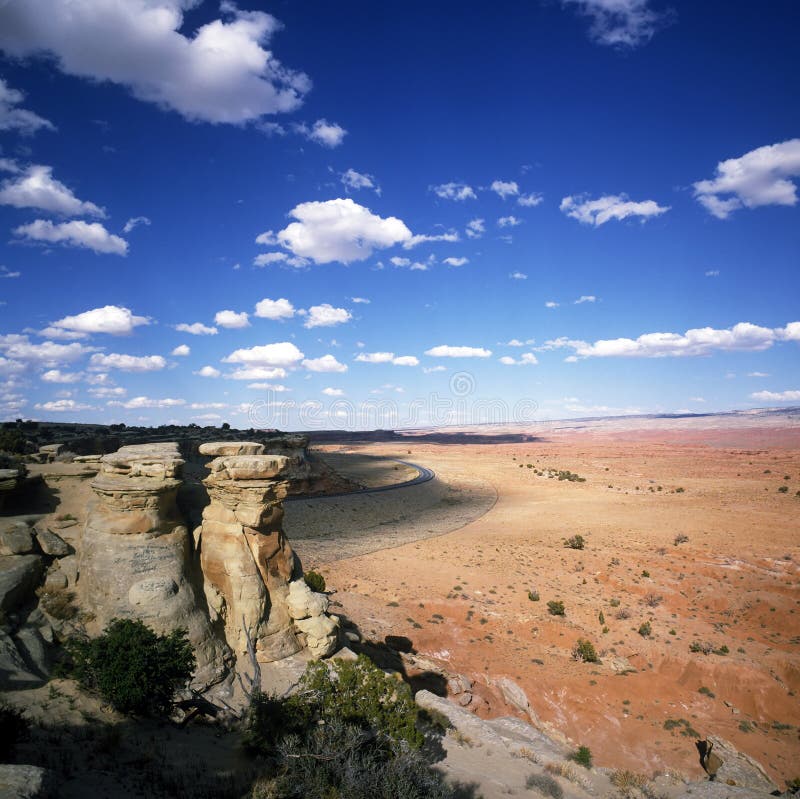 Desert scenery stock image. Image of limestone, vegetation - 18905855