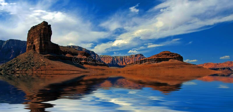 Desert Water stock illustration. Illustration of reflection - 83635484