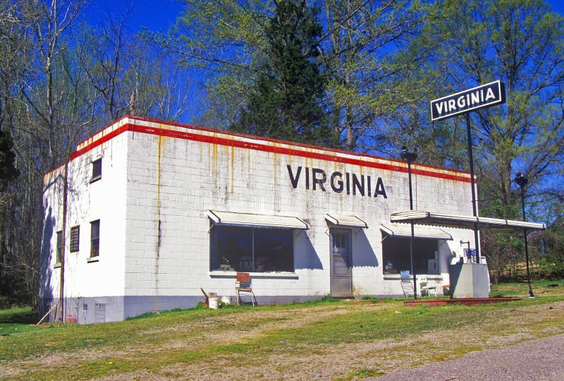 Deserted Gas station editorial photography. Image of color - 23179197