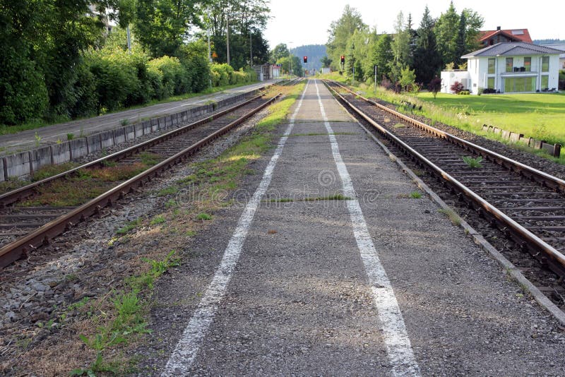 A deserted platform stock photo. Image of railroad, passenger - 59612462