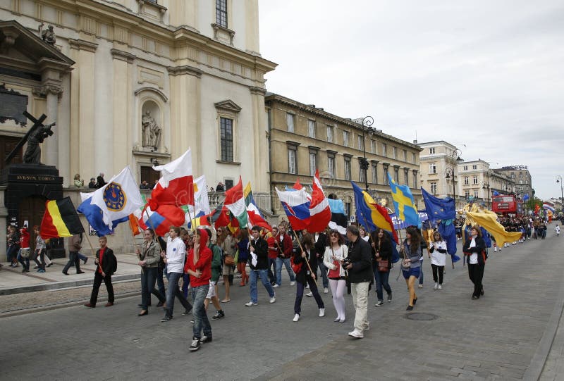 Desfile De Schuman En Varsovia Foto editorial - Imagen de polonia ...