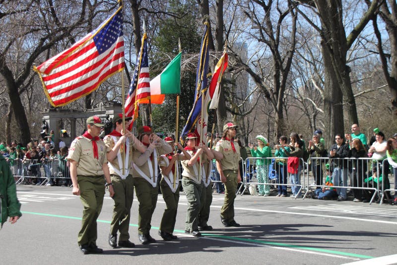 Desfile Del St Patrick De Manhattan Foto editorial - Imagen de patronal ...