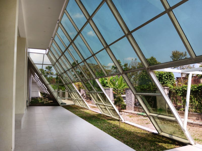 Design To Protect Against the Hot Sun and Regulate Wind Circulation ...