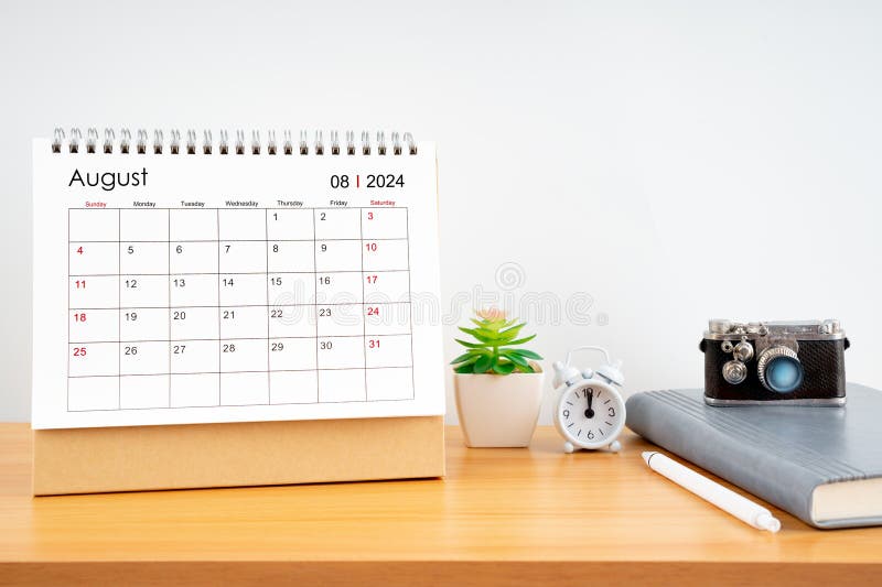 Desktop Calendar for August 2024 Year and Vintage Camera with Diary for ...