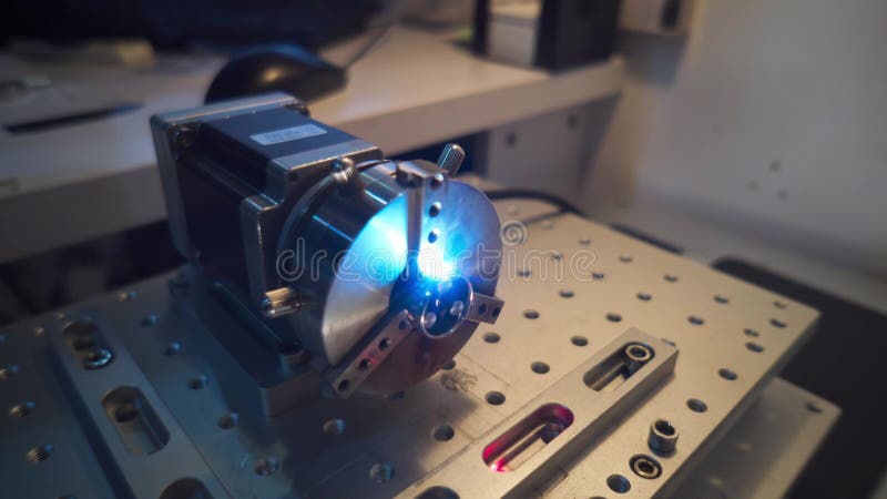 Desktop Device for Laser Engraving Rings Rotating in Process of Work ...