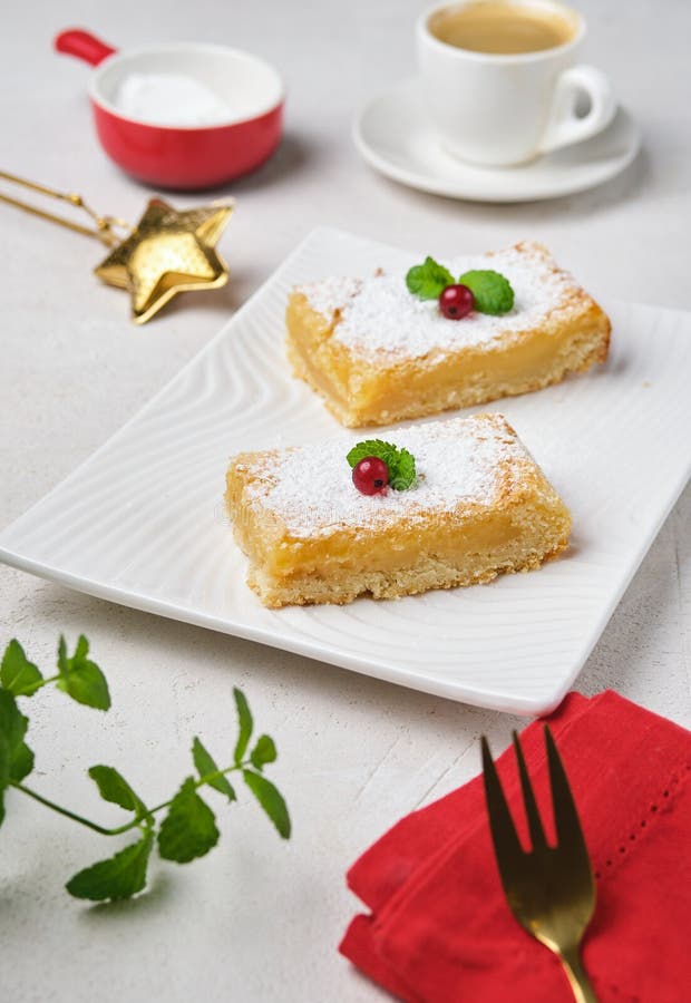 7,006 White Rectangular Plate Background Stock Photos - Free & Royalty ...