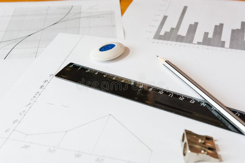 Dessin, projet photo stock. Image du homme, modèle, album - 82689502