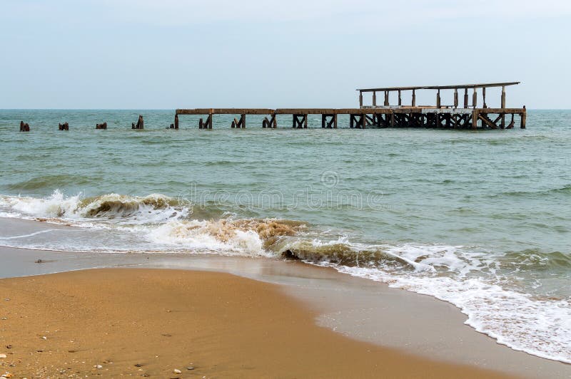 Destroed Stone Pier, Splash Wave Sea Stock Photo - Image of white, rock ...