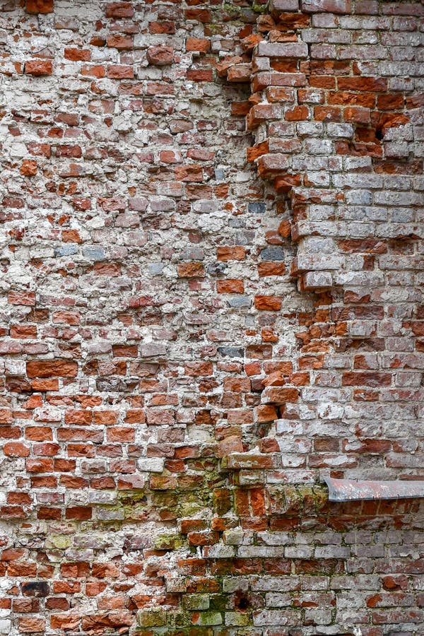 Destroyed Brick Wall of the Old House Stock Photo - Image of concrete ...