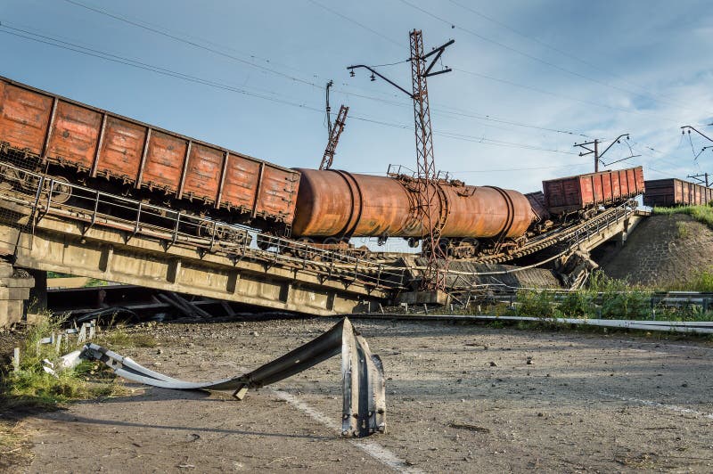 High Speed Train Wreck Spain Stock Photos - Free & Royalty-Free Stock ...