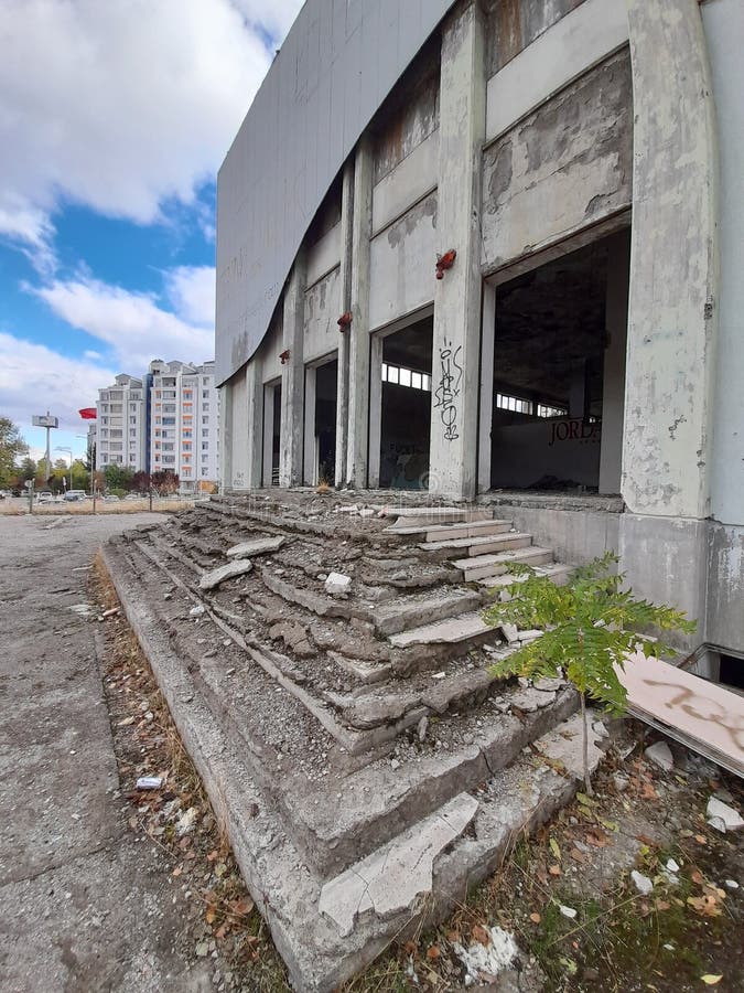 Destroyed building stock photo. Image of cloud, building - 200720960