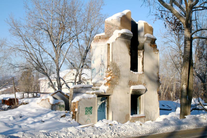 Destroyed house stock photo. Image of fragments, aged - 18516398