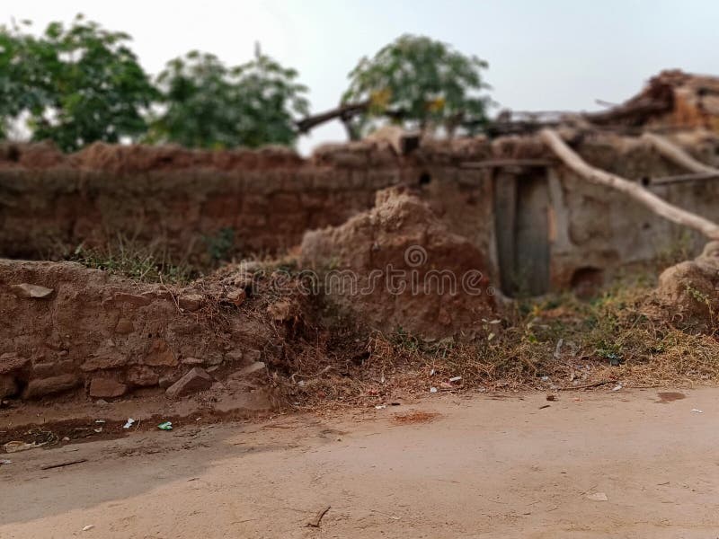 Destroyed House stock photo. Image of vehicle, destro - 201368488