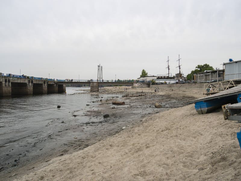 The Destruction of the Kakhovka Dam Led To a Catastrophic Decrease in ...