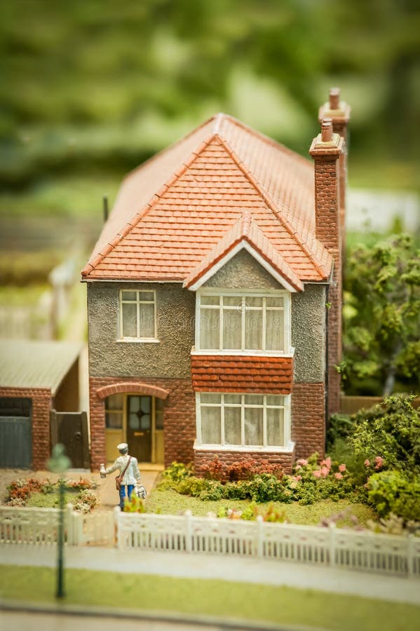 Detached house stock photo. Image of rooftop, delivery - 27203230