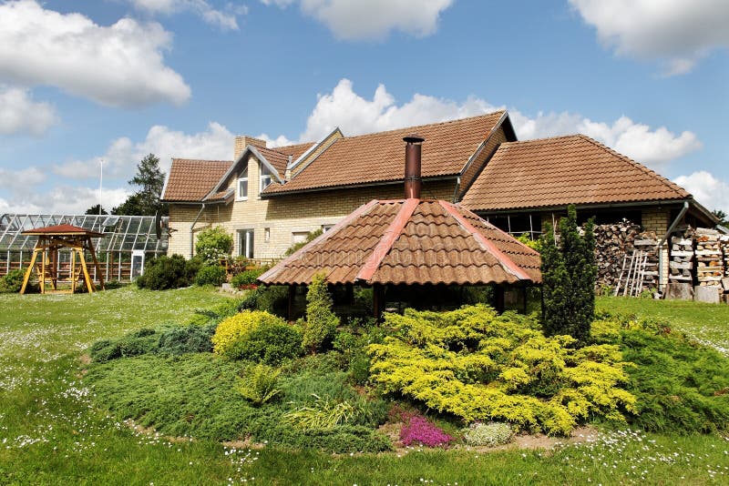 Detached house. stock photo. Image of cloud, arbour, grey - 31727468